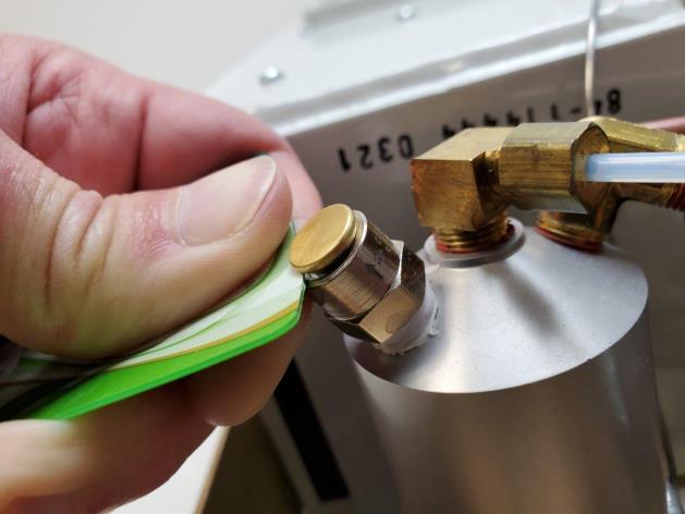 How to check the pressure relief valve on the steam generator - Statim ...